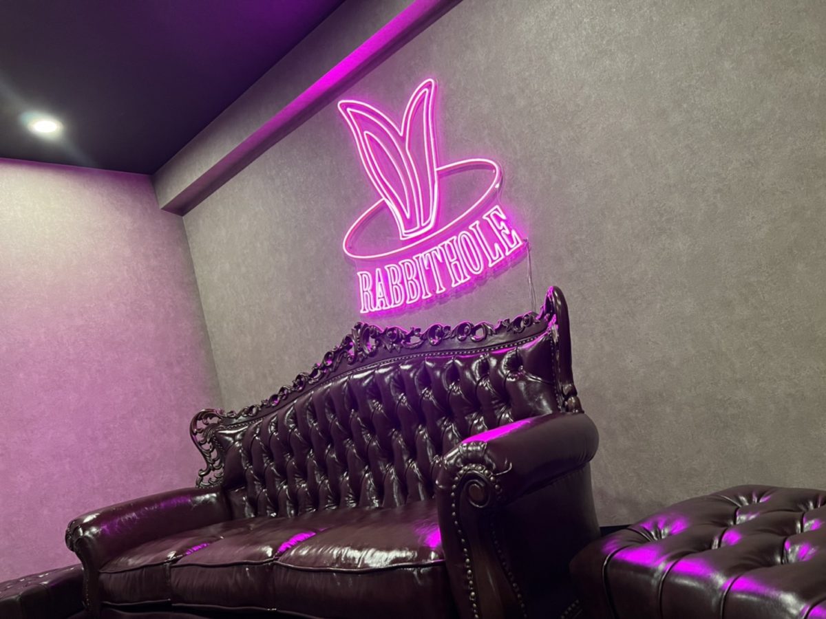 Rabbithole十三店 1周年を迎えて マーダーミステリー専門店 Rabbithole